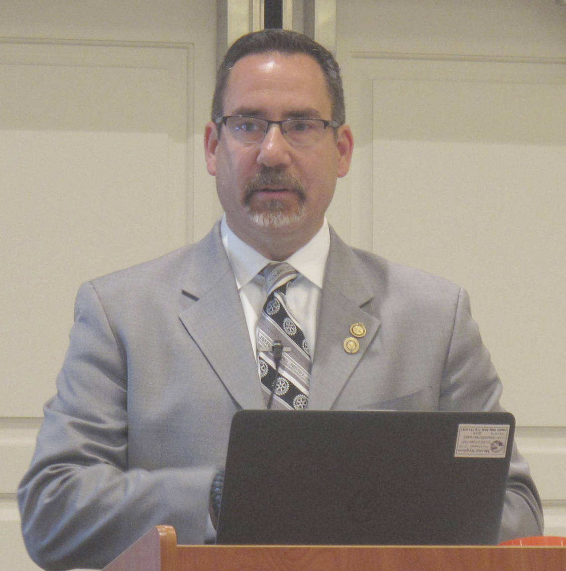 Veteran police officer discusses substance abuse | News, Sports, Jobs ...